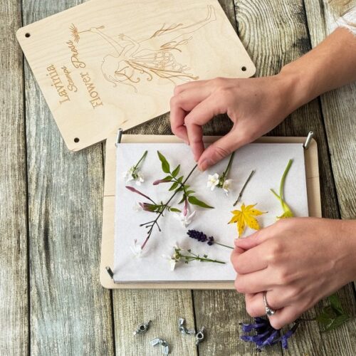 Lavinia Flower Press - Lavinia Stamps